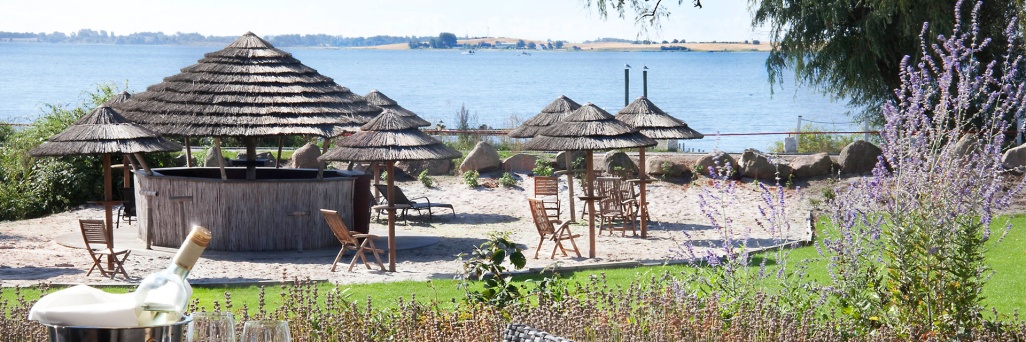 Miniferie på Sydfyn | Bo på Faaborg Fjord med egen strand